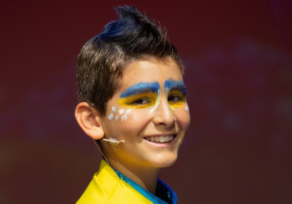 Meet the “Little Mermaid” cast: Regan Miller is loving life under the ...