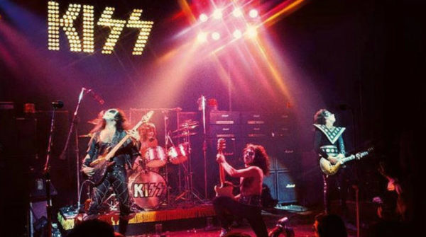 The incredible, untold story of the 1975 KISS concert in Hartland – The ...