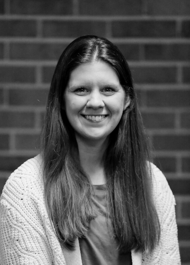 Meet the “Murder on the Orient Express” cast: Shelley Linder as Greta ...